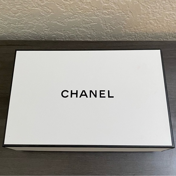 CHANEL | Storage & Organization | Authentic Chanel Gift Box | Poshmark